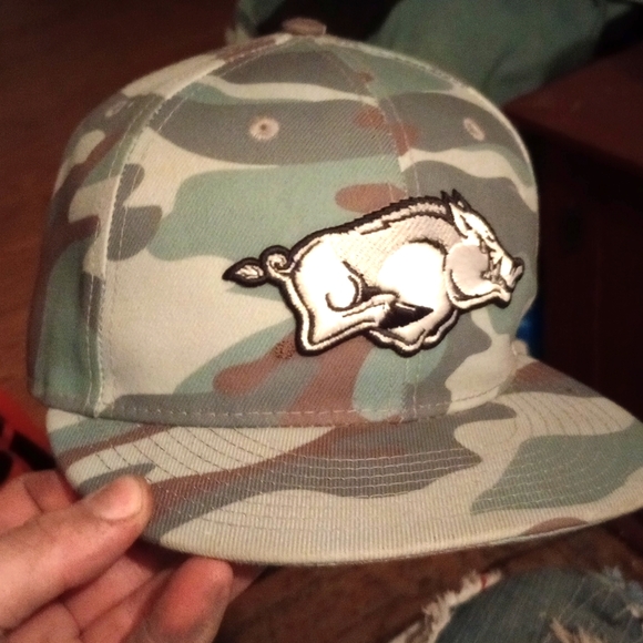 New Era | Accessories | Rate New Era 59fifty Arkansas Razorbacks Fitted ...